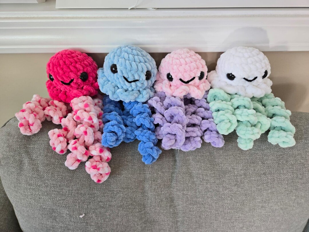 Handmade Crochet Cute Smiley Jellyfish (comes With ONE) - Etsy