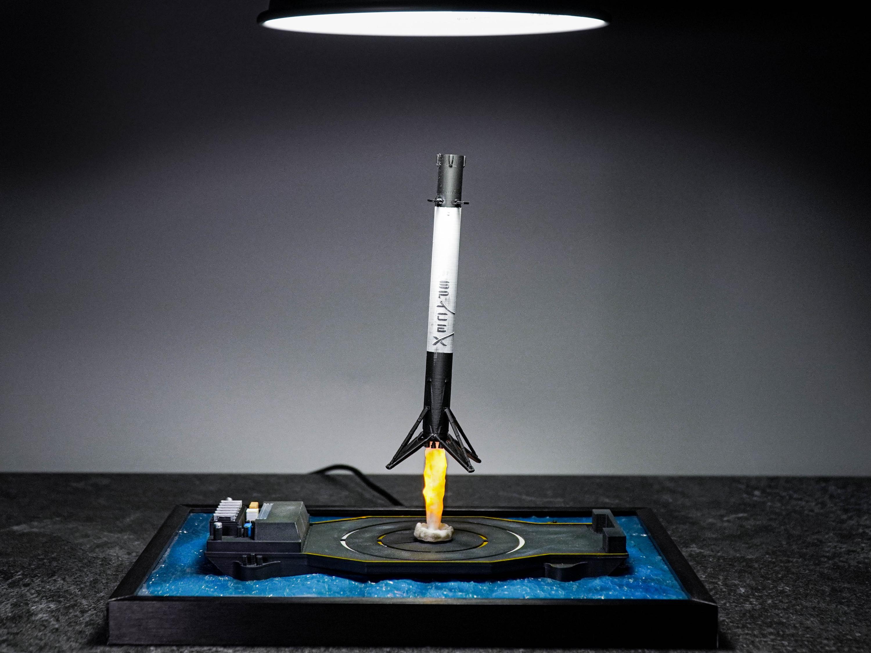 Spacex Falcon 9 Ship Space Rocket Scale Model for a Gift for a Space ...