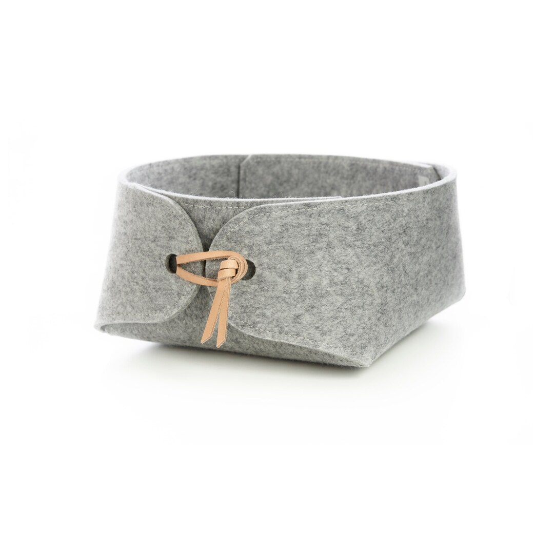 X-large Bread Basket in Wool Felt - Modern Bread Box With Natural ...