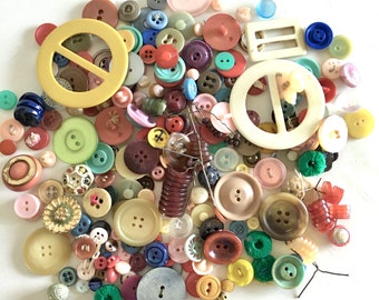 1950s Buttons - Etsy