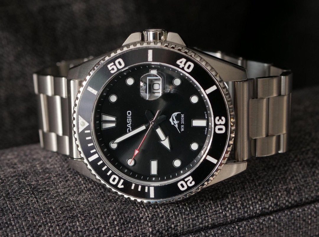 Modified New Casio Duro MDV106 - Black Countdown Bezel W/ Cyclops ...