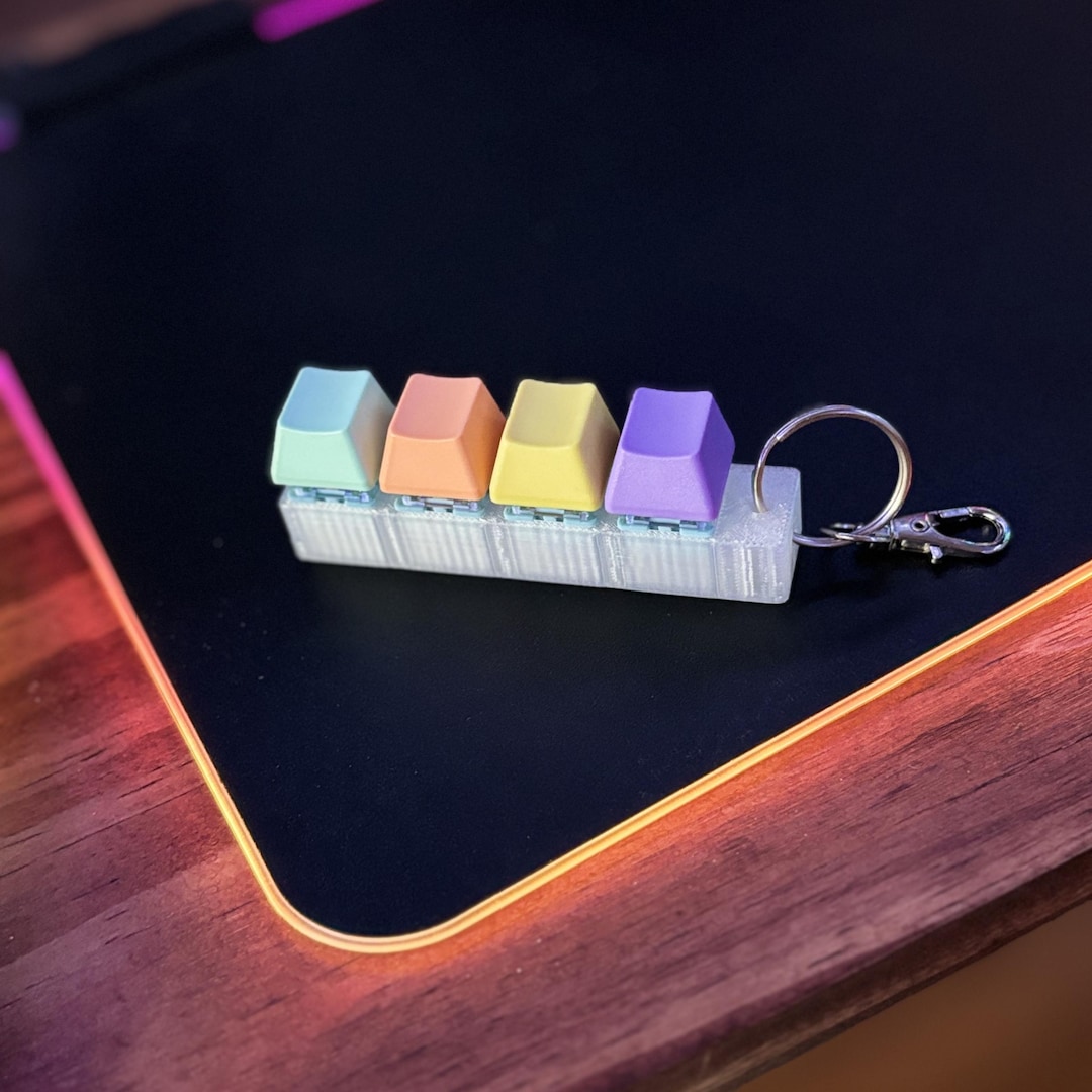 Mechanical Keyboard Fidget With Keychain Clip | Clear Base | Custom ...