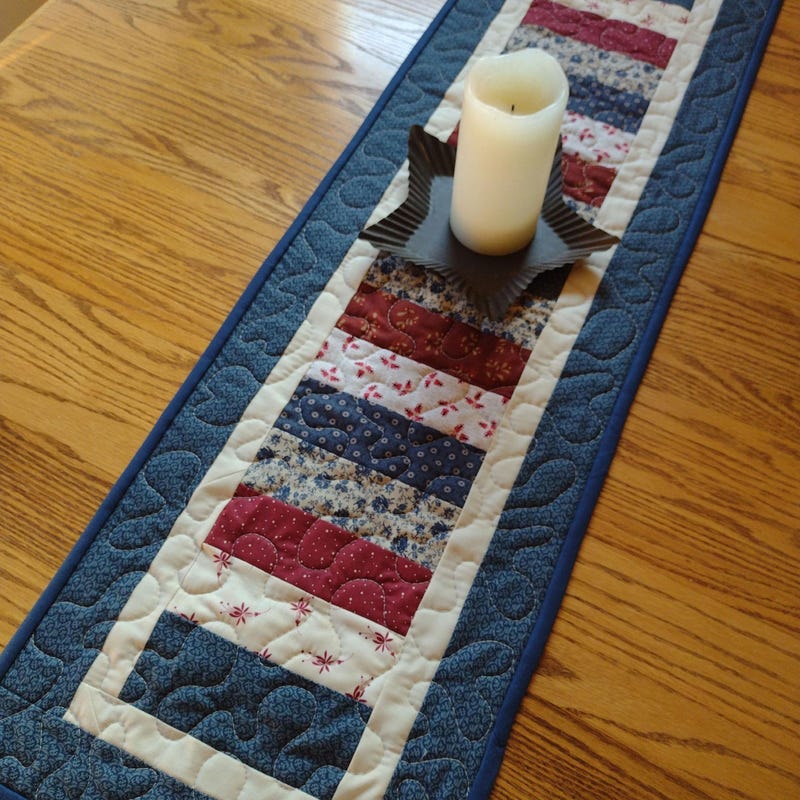 Quilted Table Runner - Etsy