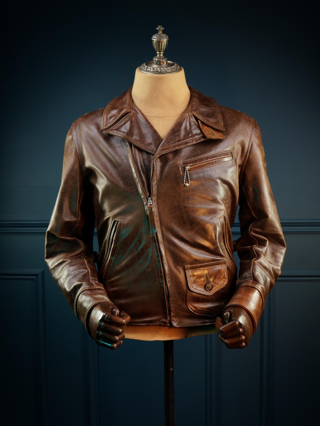 Custom Aero Hooch Hauler Thurston Bros Bainbridge Steerhide Leather ...