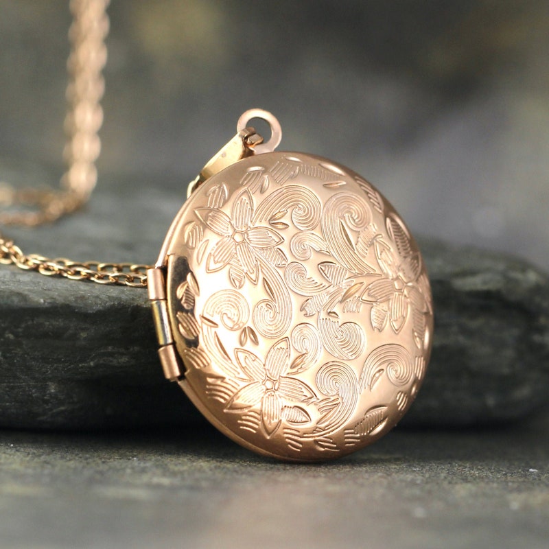 Personalized Locket - Etsy