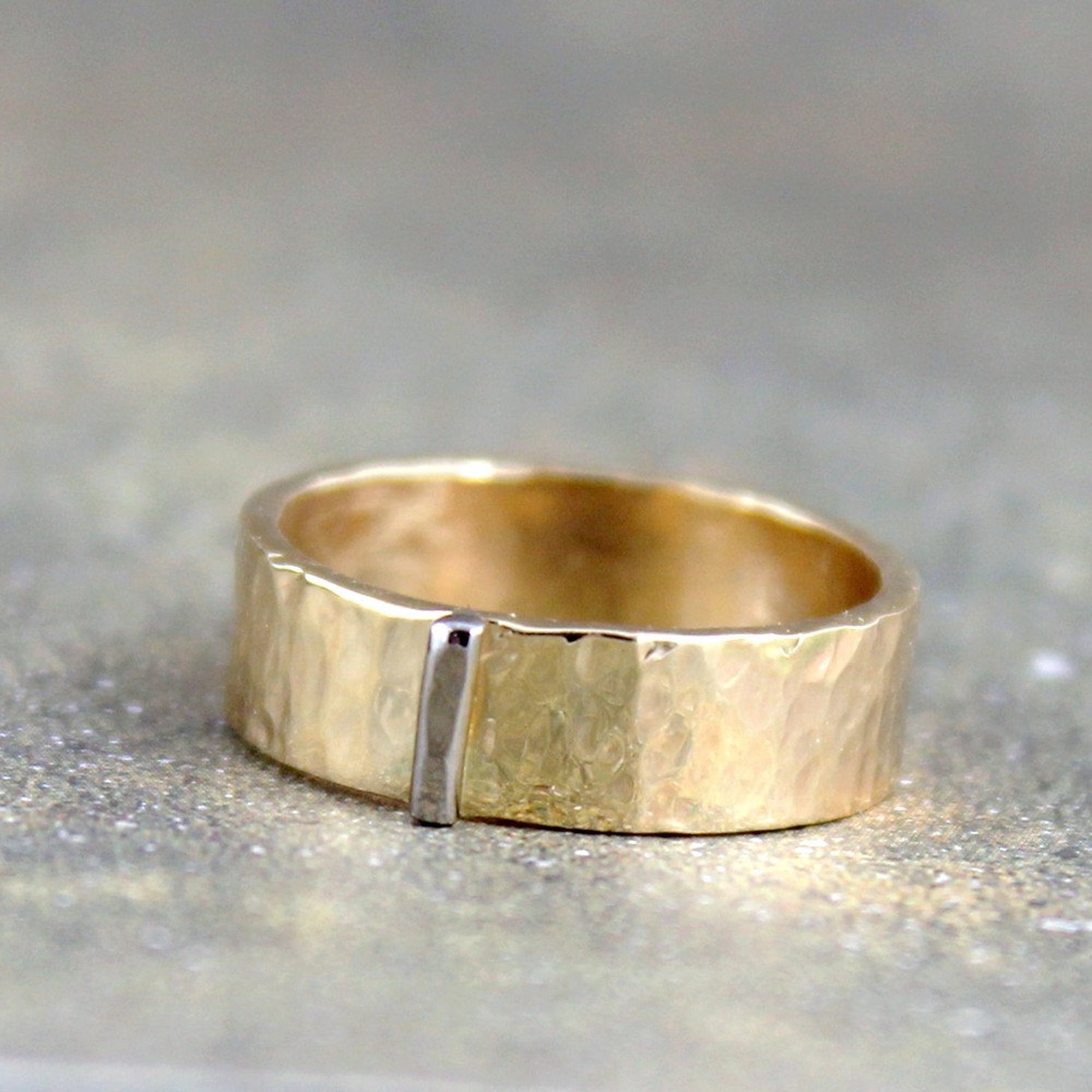 Hammered 14K Yellow Gold With 14K White Gold Vertical Bar - Etsy