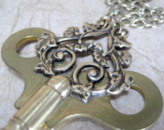 Vintage Clock Key Pendant Steampunk and Neo Victorian Era - Etsy