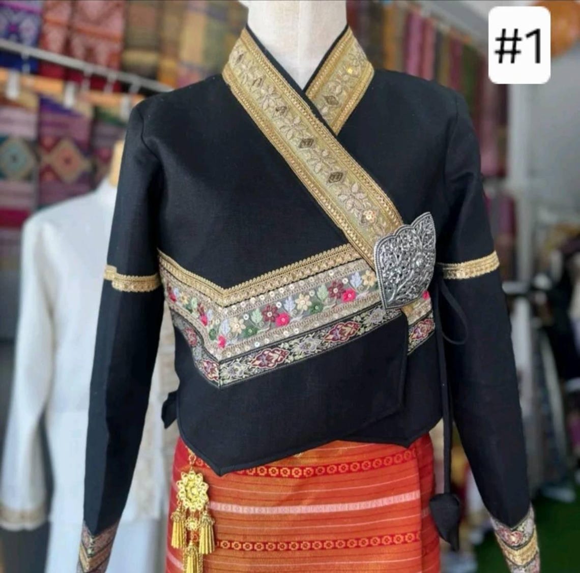 Gorgeous Thai Lanna Blouse| Asian Blouse| Handmade Embroidery| Bust up ...