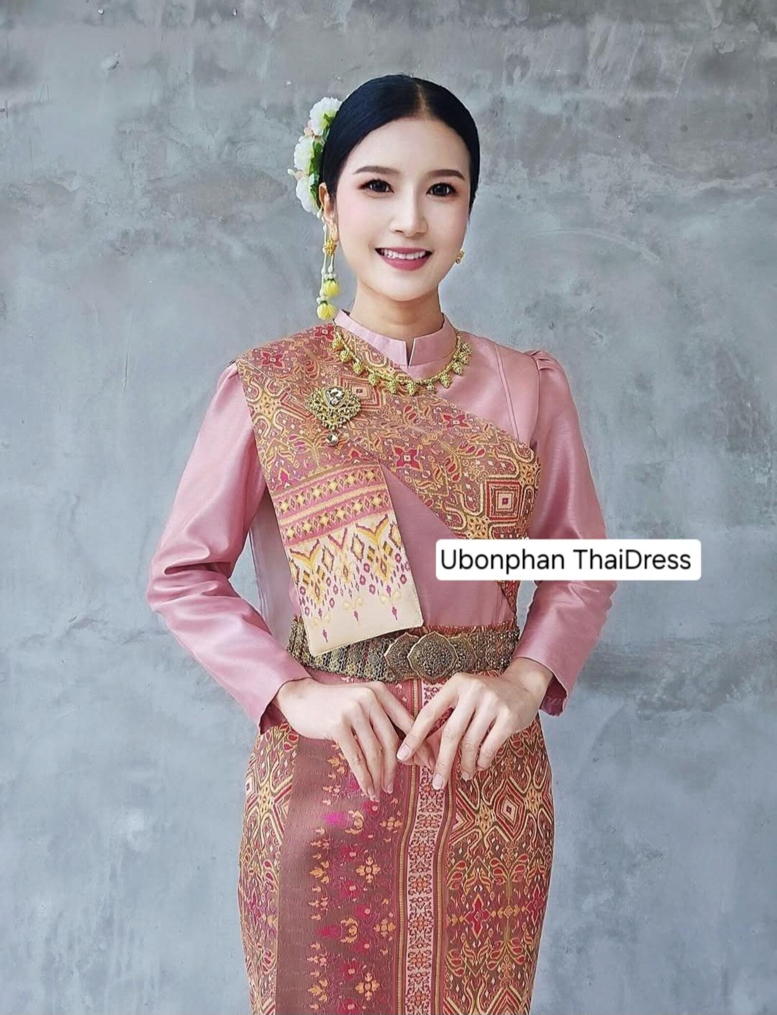 Stunning Thai Dressi Thai/laos Dress With Sashi Handwoven Fabrici ...