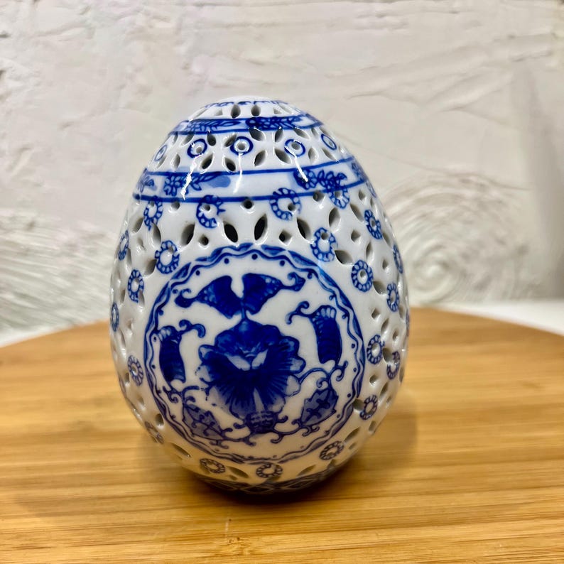 Elegant Bombay Blue and White Porcelain Intricate Pierced Egg Design - Etsy