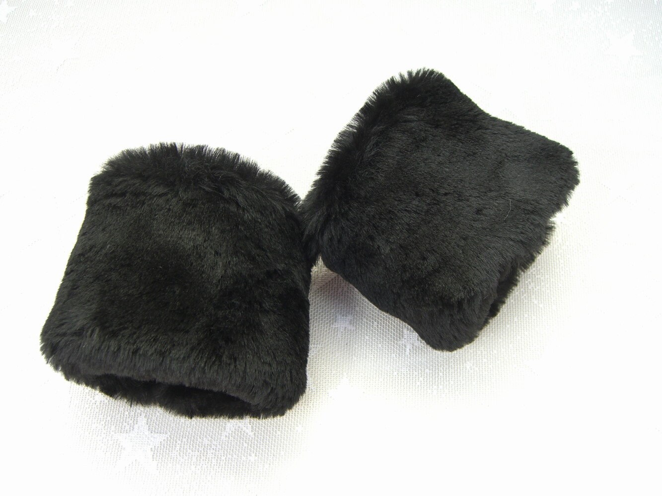 Faux Fur Wrist Cuffs, Fur Sleeves, Wrist Warmers, Black Beaver Fur ...