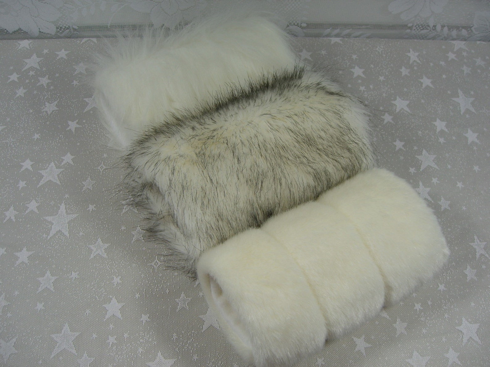 Child's Mink Faux Fur Hand MUFF, Girl's White Hand Muff, Faux Fur Muff ...