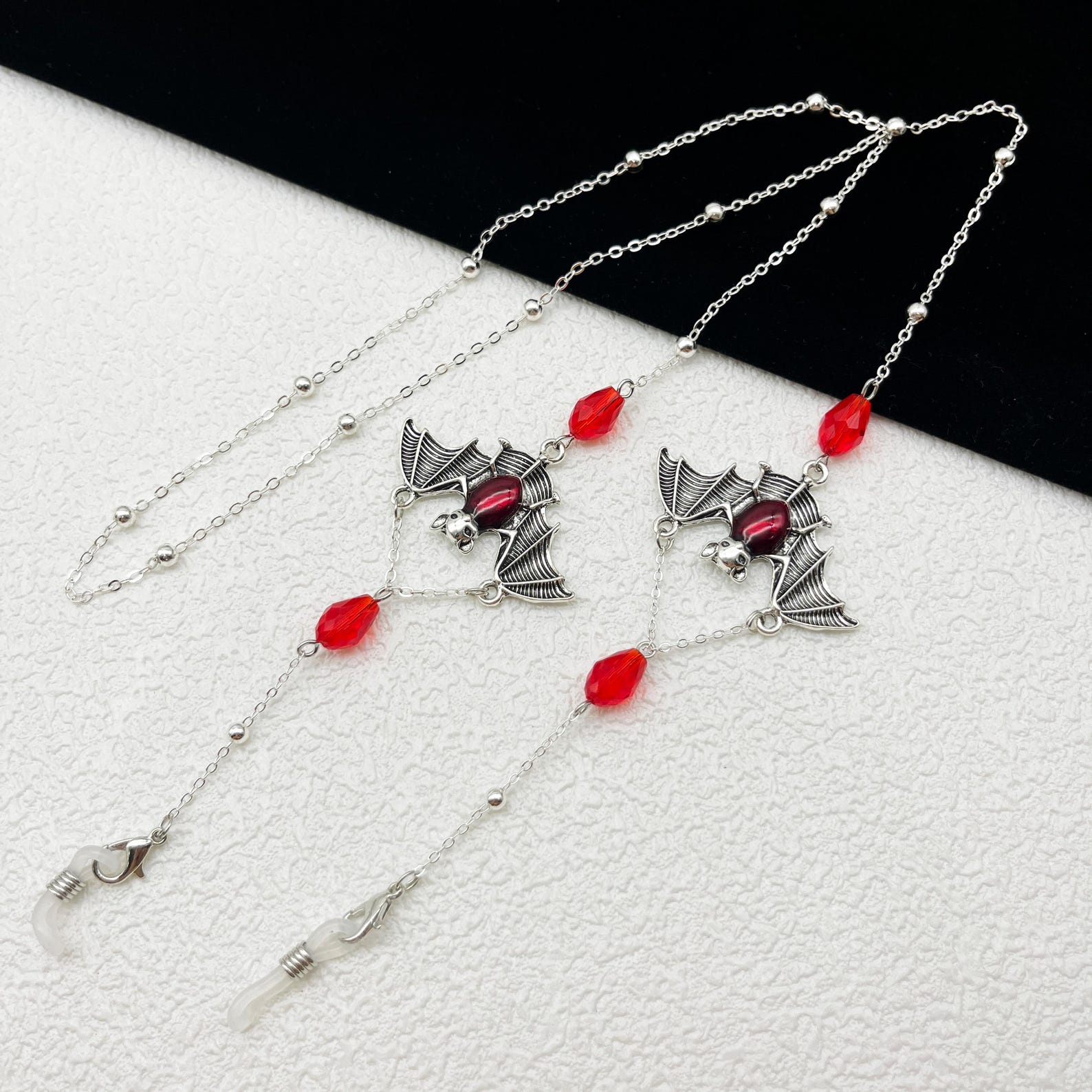 Bat Pendant Eyeglass Chain, Gothic Glasses Accessory - Etsy