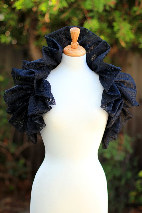 Black Lace Collar - Fashion Neck Ruff for Burlesque or Elizabethan ...