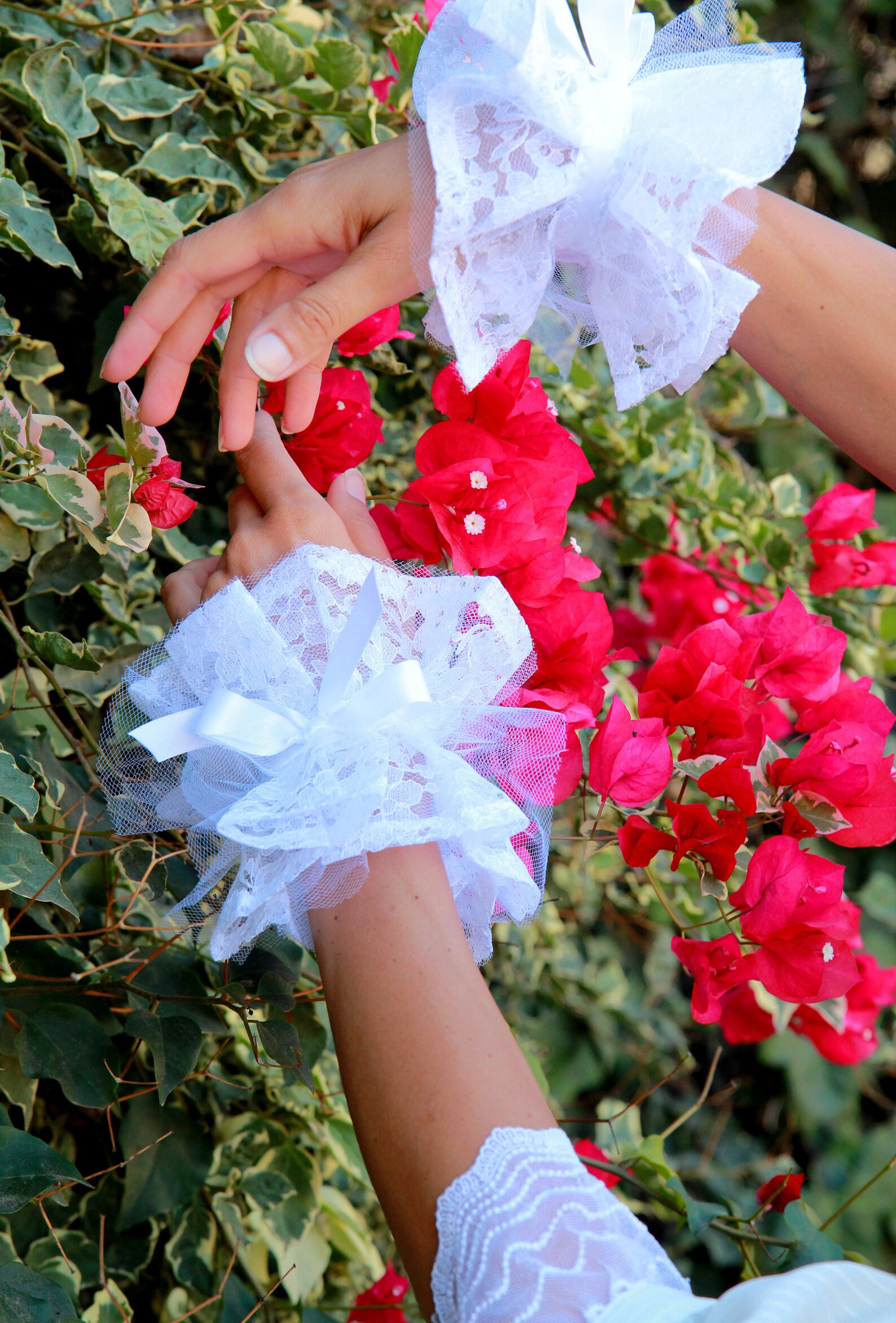 White Lace Cuffs Victorian Style Wrist Cuffs With Tulle - Etsy