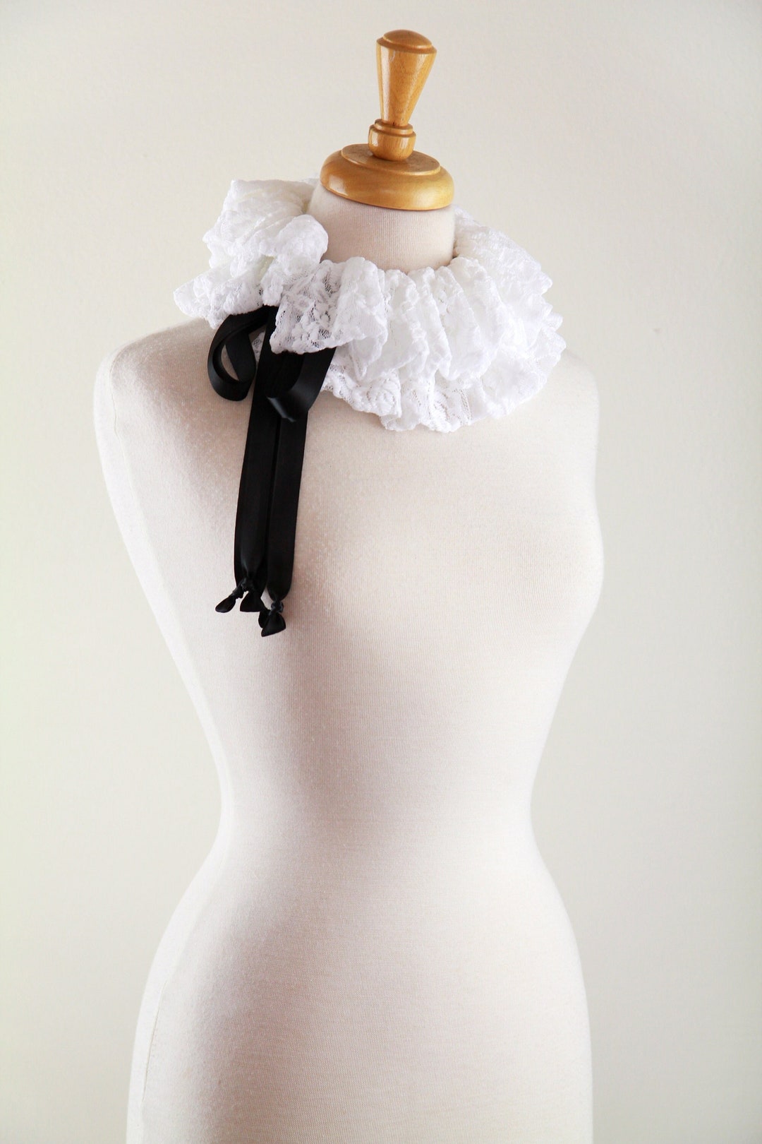 Romantic and Soft White Lace Collar With Black Satin Ties - Victorian ...