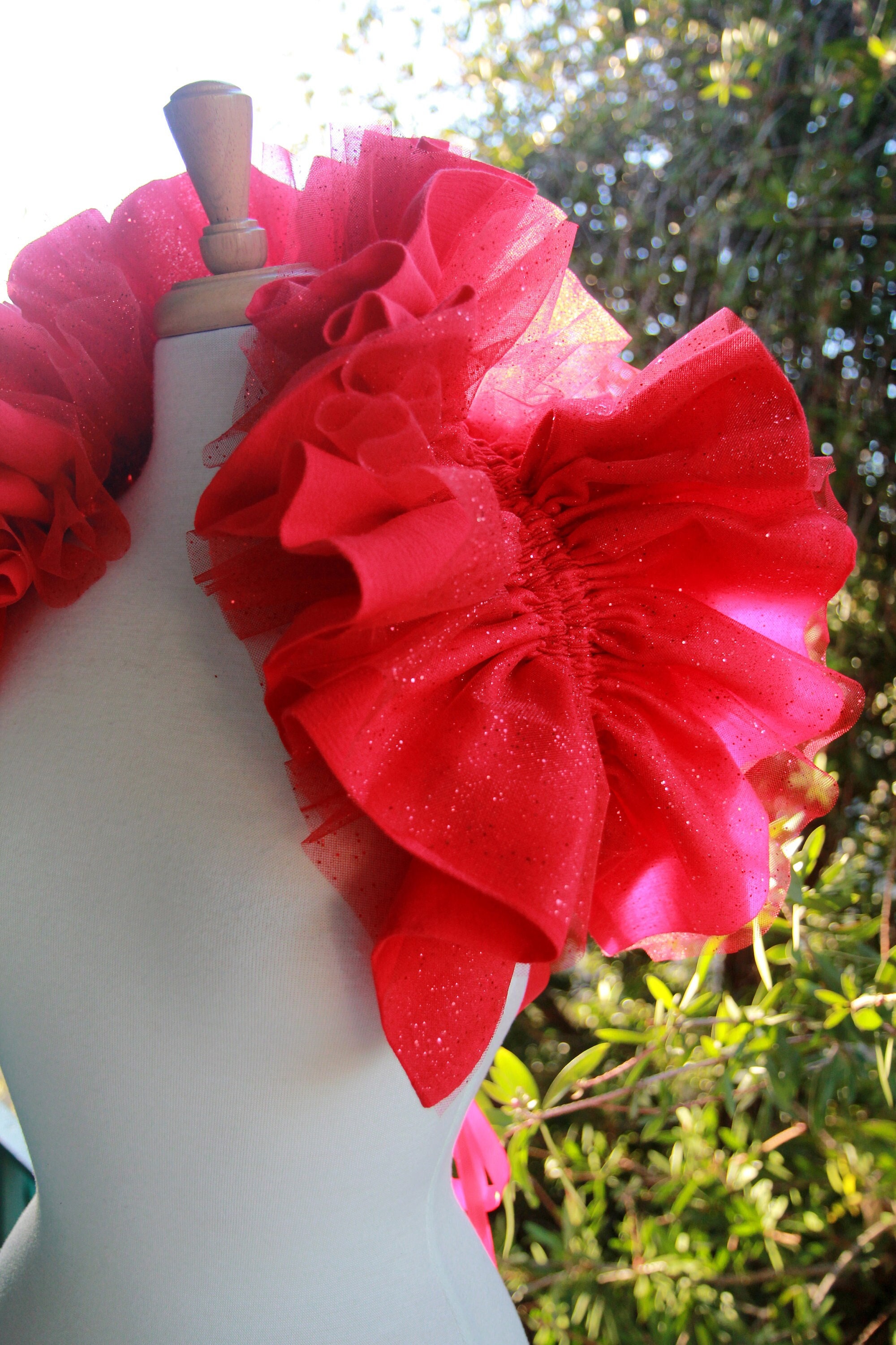 Valentine's Day Red Glitter Tulle and Gauze Collar - Convertible Neck ...