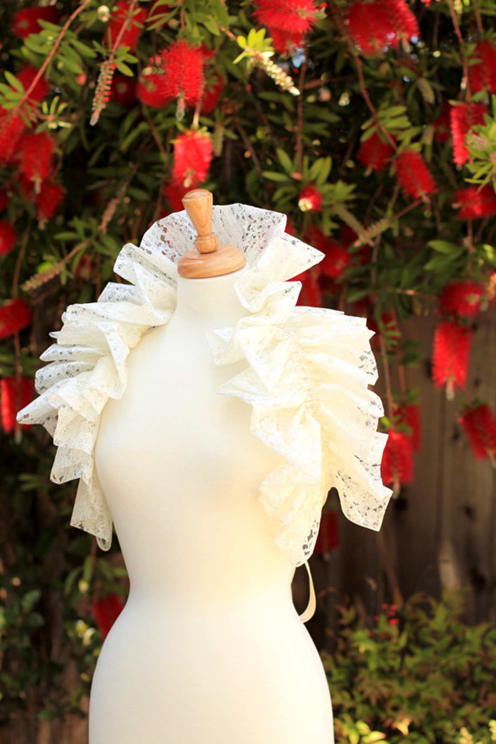 Ivory Lace Collar Fashion Neck Ruff for Burlesque or - Etsy