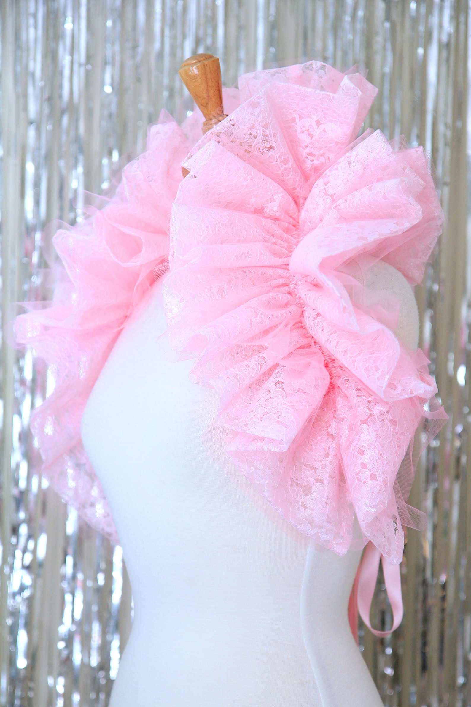 Valentine's Day Pink Lace Collar With Tulle Neck Ruff Elizabethan ...