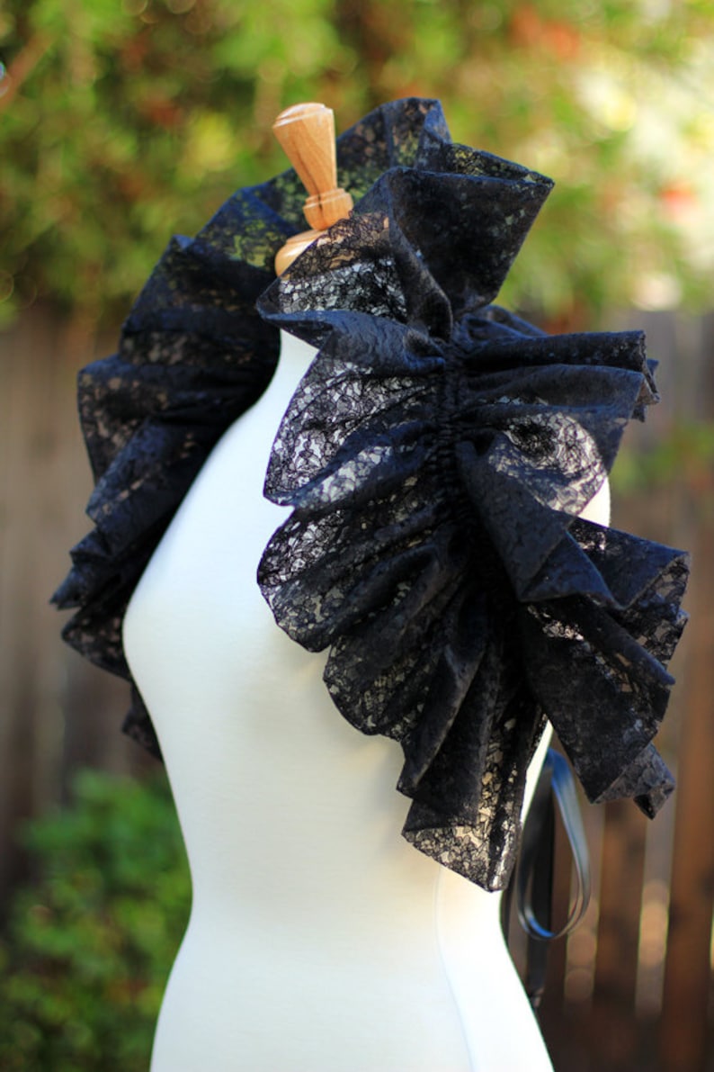 Black Lace Collar Fashion Neck Ruff for Burlesque or - Etsy
