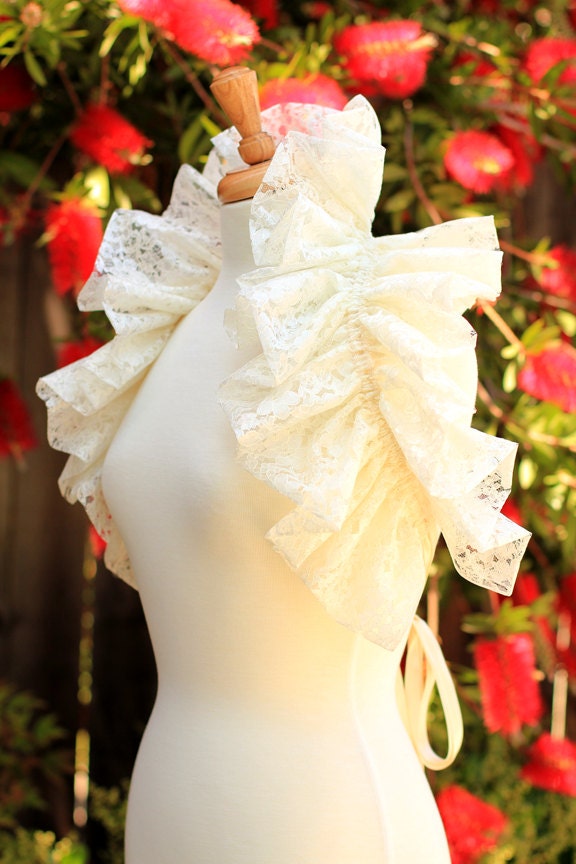 Ivory Lace Collar Fashion Neck Ruff for Burlesque or - Etsy