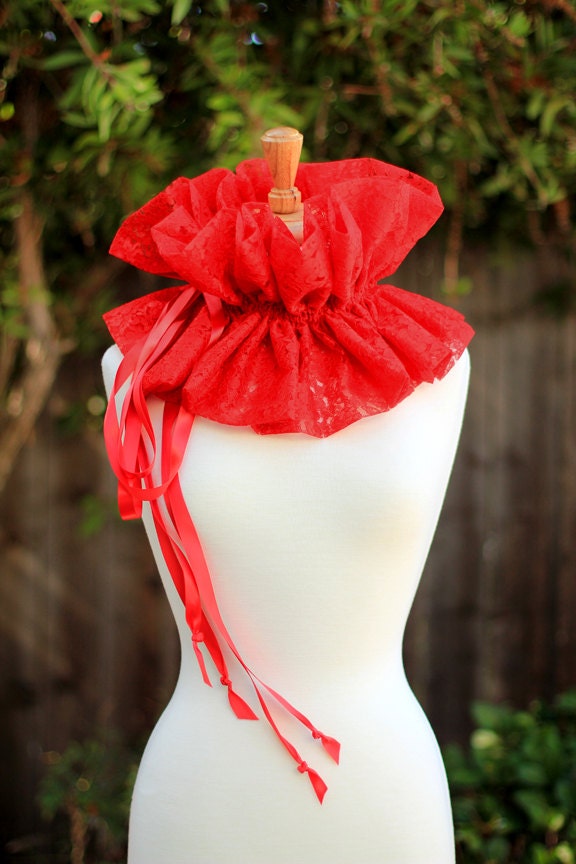 Red Lace Collar - Fashion Neck Ruff for Burlesque or Elizabethan ...