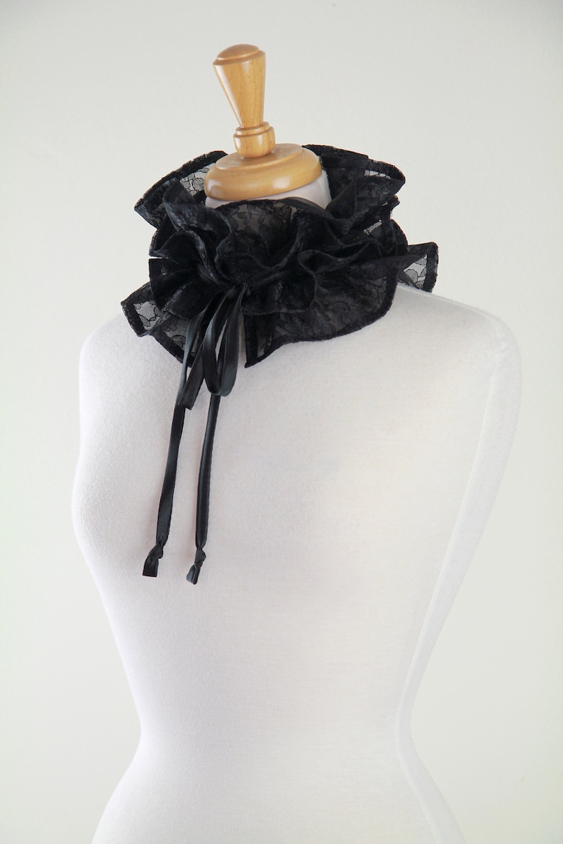 Victorian Collar in Black Lace - Edwardian, Regency, or Elizabethan ...