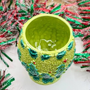 Vintage Original Artmark Japan Chartreuse Holly and Berry Pottery ...