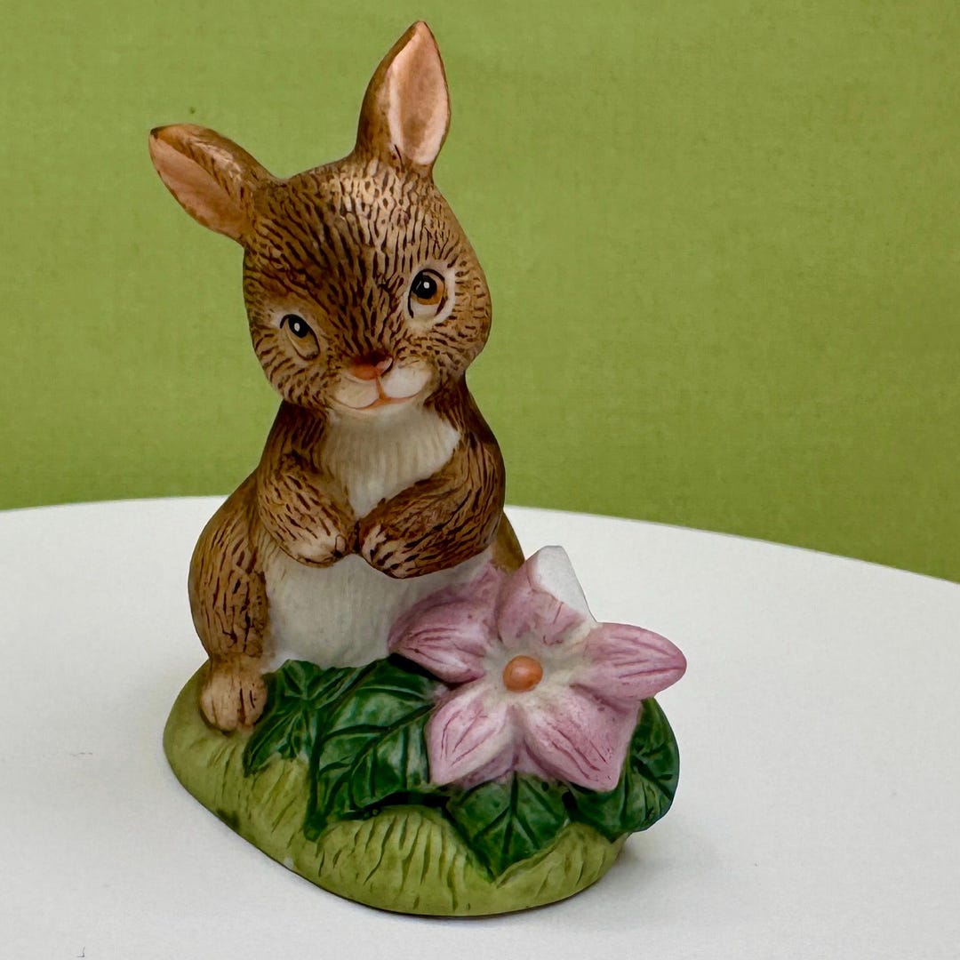 Vintage Homco Porcelain Figurine “bunny With Flower”, Item No. 1418 - Etsy
