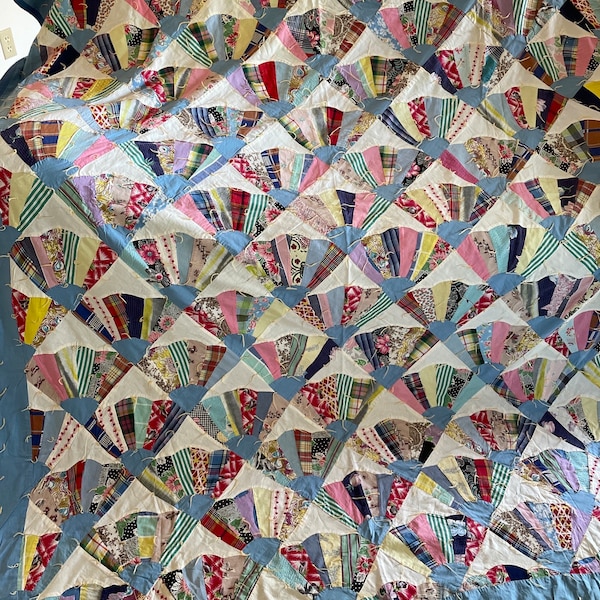 Vintage Fan Quilt - Etsy