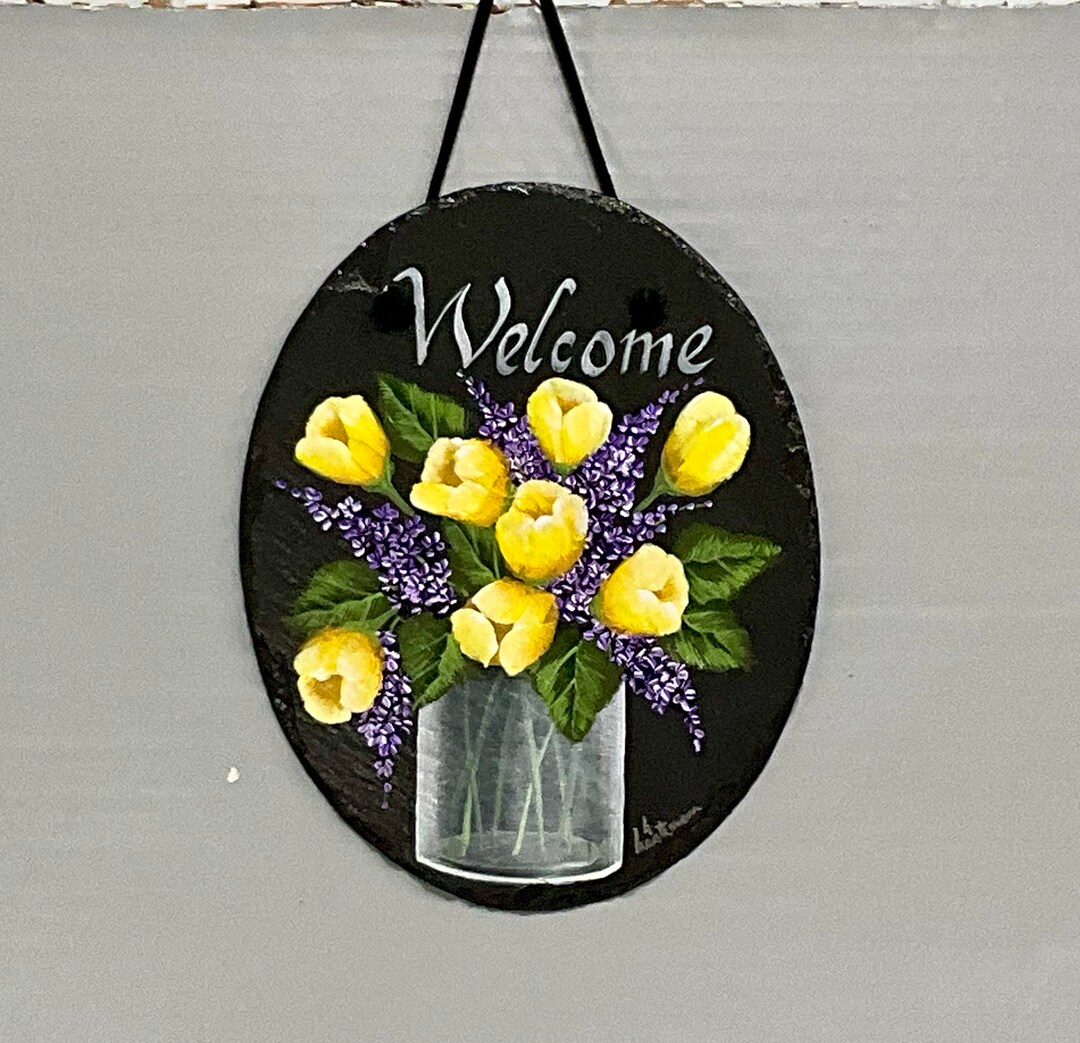 Sign-slate Welcome-lilacs - Welcome Lilac With Yellow Tulips - Etsy