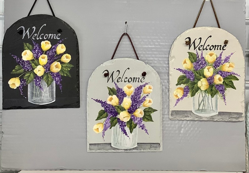 Sign-slate Welcome-lilacs Welcome Lilac With Yellow Tulips - Etsy