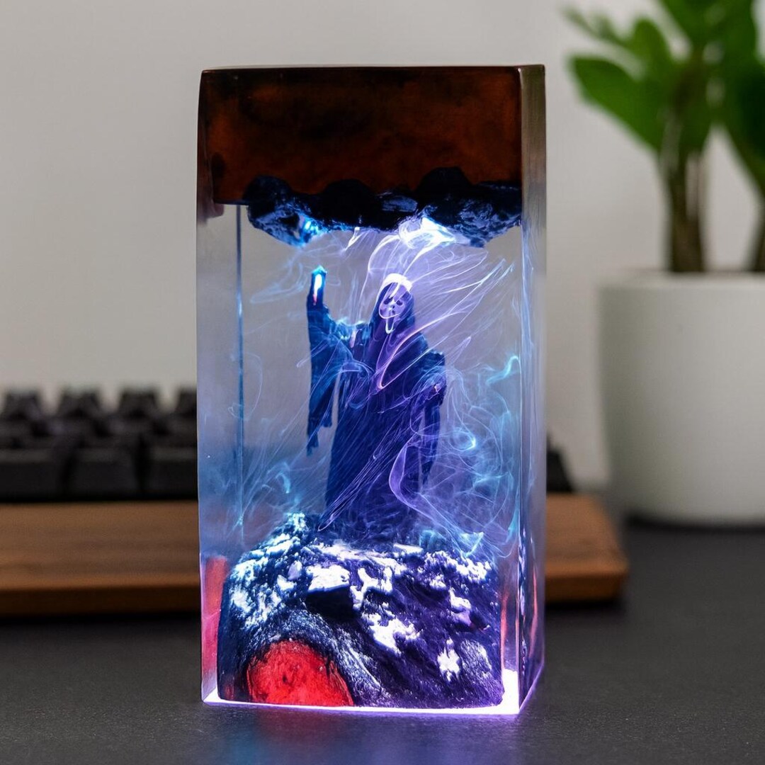 Halloween Horror Resin Lamp-creepy Hooded Mask Figure Night Light ...