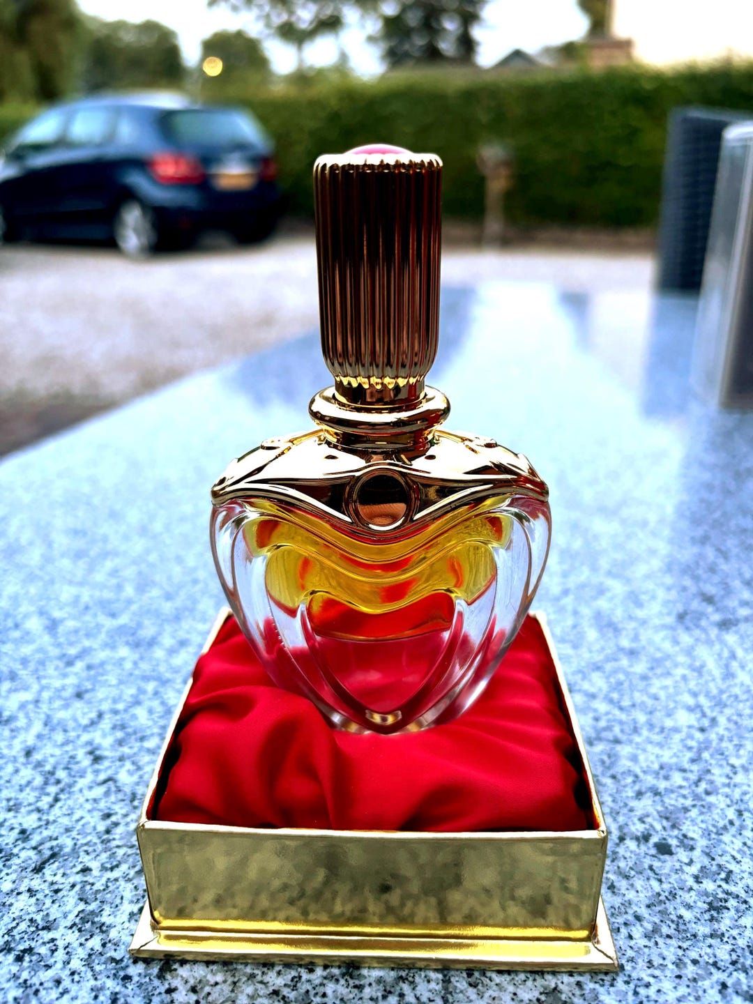 Open to Offers! Escada Margaretha Ley Pure Perfume 7.5ml Rare Vintage ...