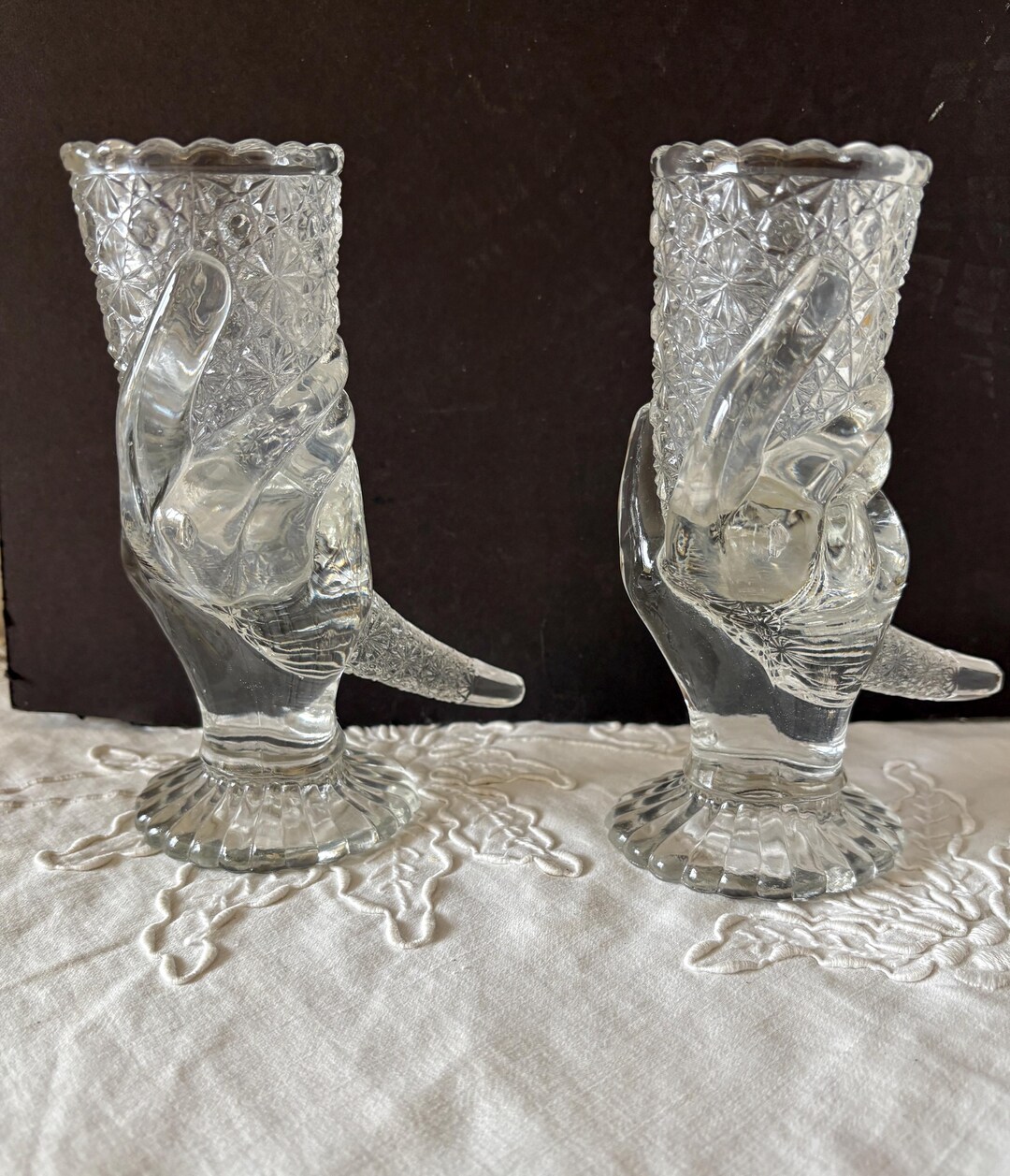 Antique/vintage Fenton Glass Daisy and Button Pattern Hand Cornucopia ...