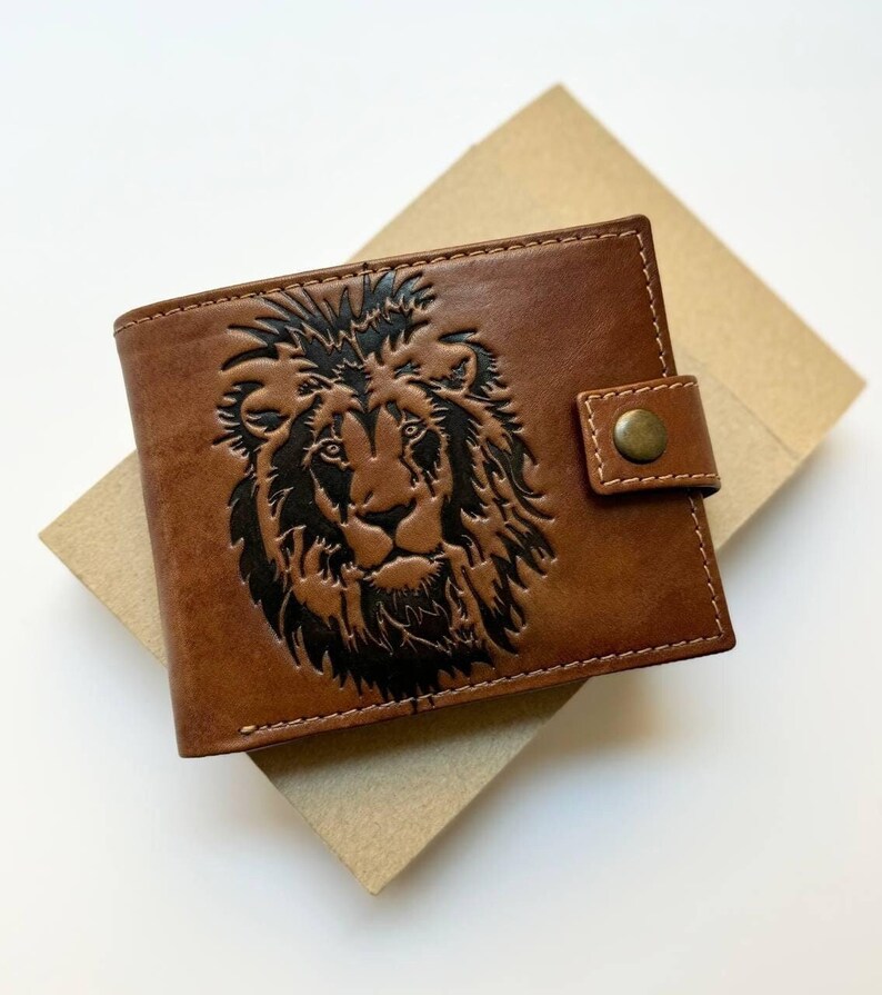 Leo Zodiac Sign Gifts Lion Mens Leather Wallet Business Card Holder ...