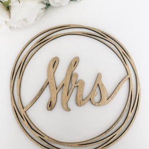 Mr and Mrs Chair Signs, Round Wedding Signs, Head Table Decoration ...
