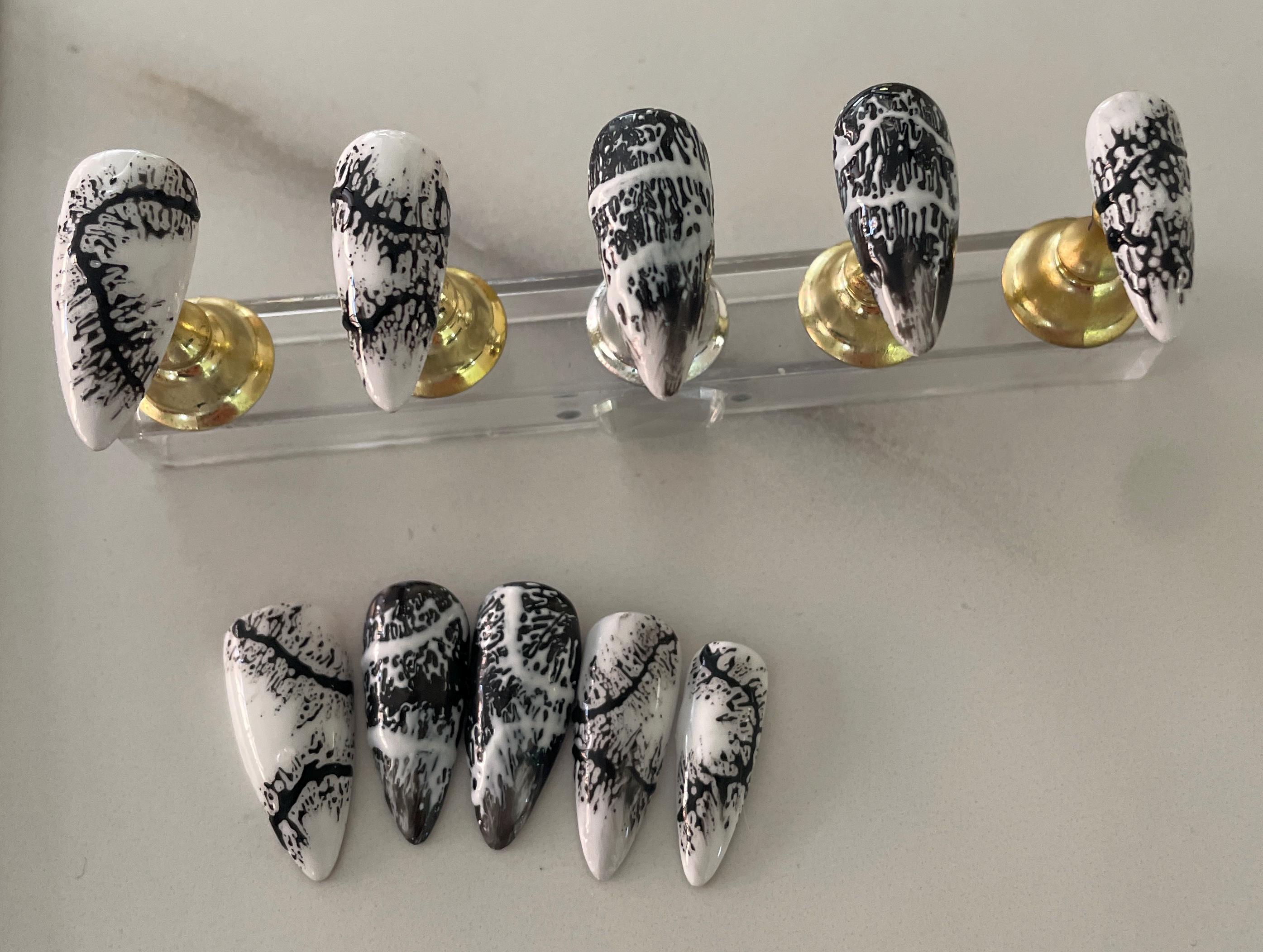 Black & White Centipede Inspired Press on Nails - Etsy