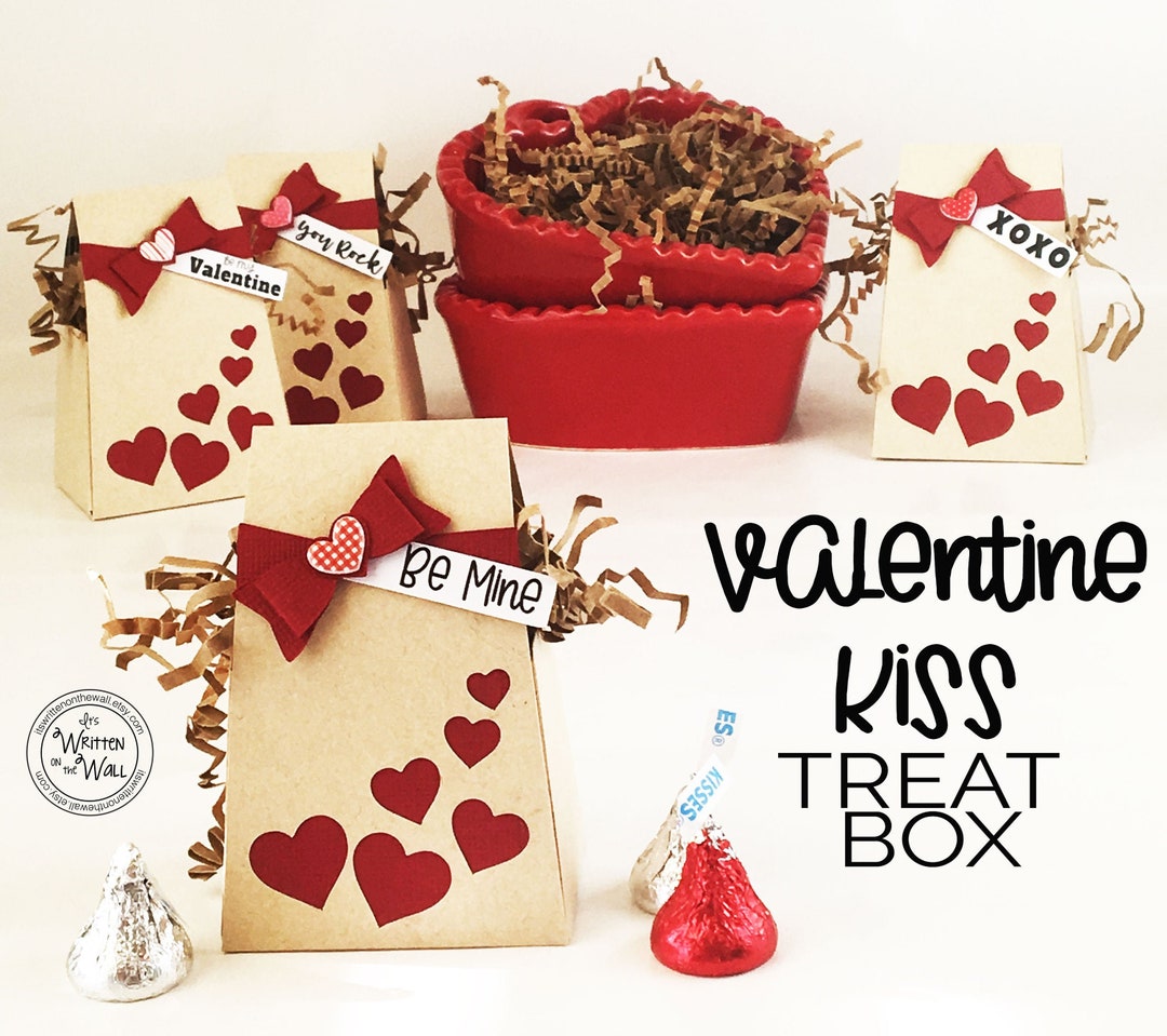 KIT Valentines Day Treat Box / Party Favors/ Coworkers Gift / Employees ...