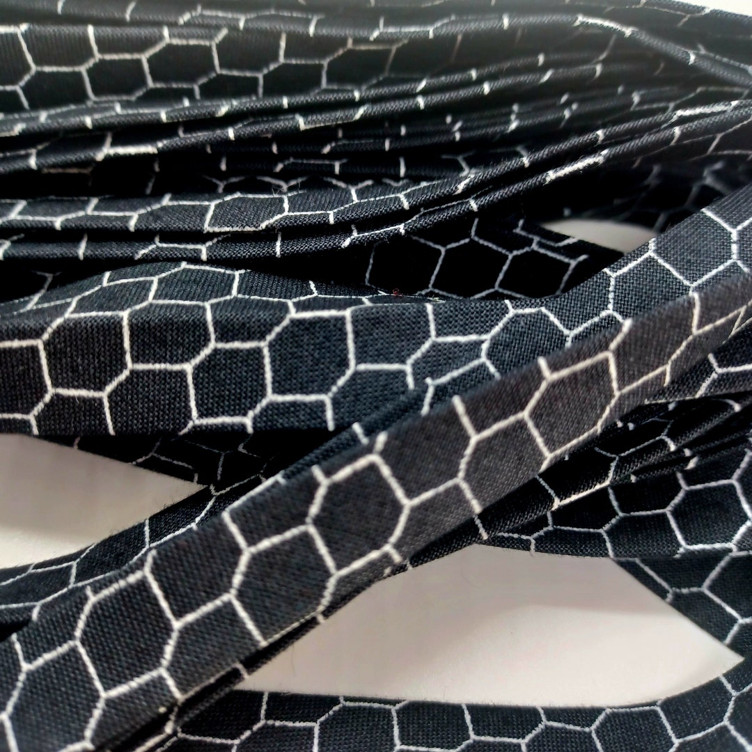 Black & White Chicken Wire Print Cotton Bias Tape - 1/2 Inch - Etsy