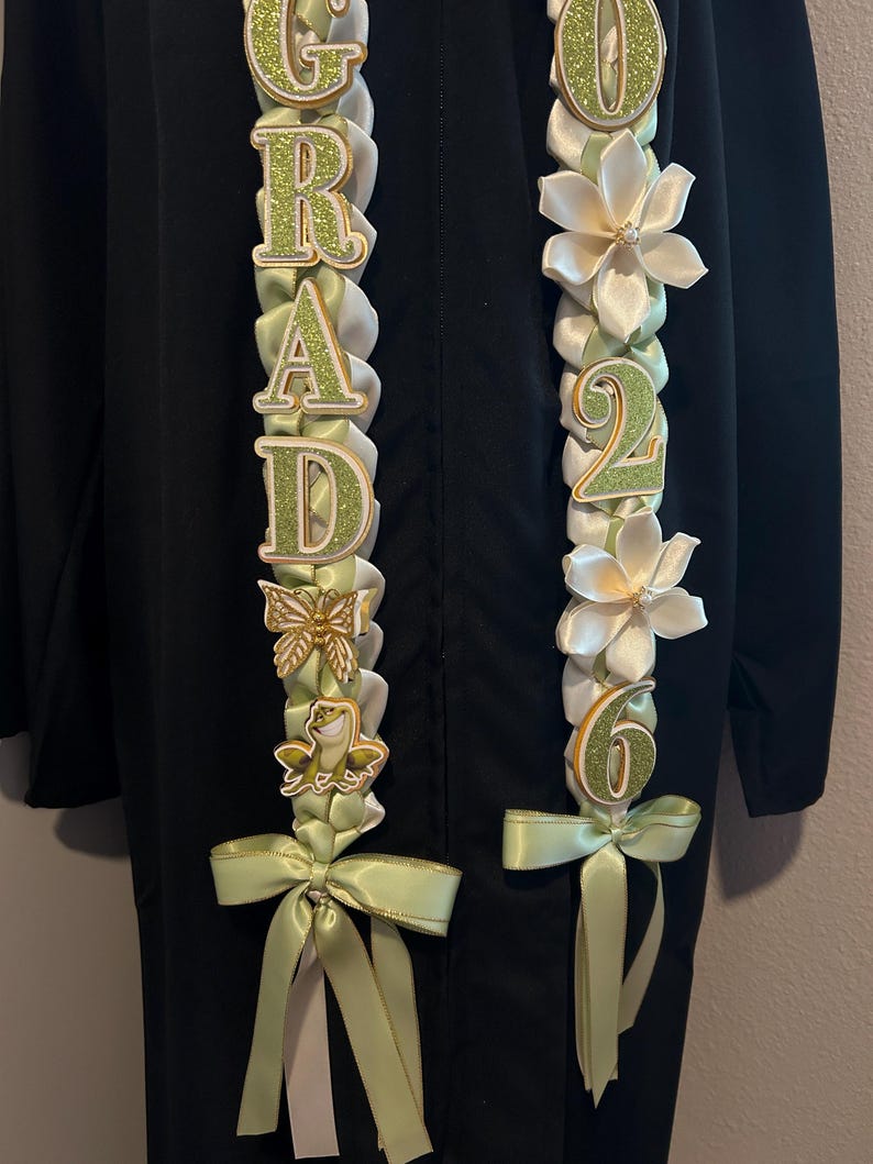 Princess Tiana Graduation Lei With Flowers, Grad Gift, Class of 2026 ...
