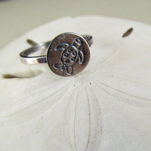 Sea Turtle Ring in Sterling Silver - Sea Life Jewelry - Beach Jewelry ...