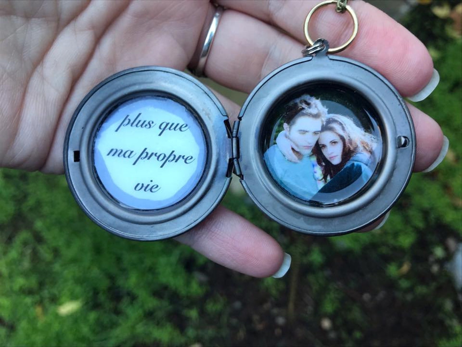 Sparkle Vampire Fan Locket With Fleur De Lis Gift for Women - Etsy