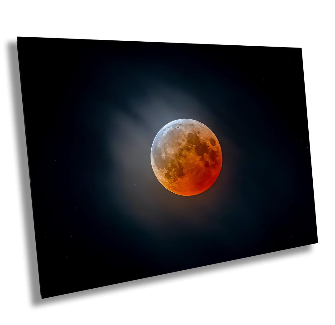 Shadow and Fire - Lunar Eclipse Blood Moon Full Moon Worm Moon Night ...