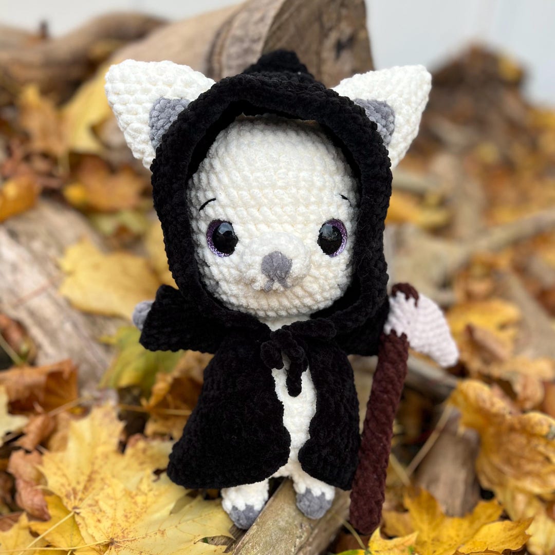 Grim Reaper Cat Plushy – Hand-crocheted Soft, Cuddly Keeper of Cuteness - Etsy