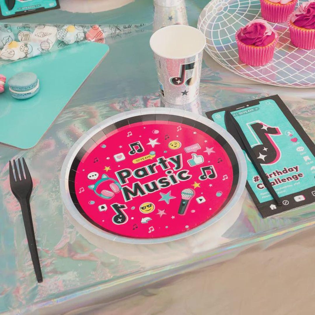 Music Birthday Party Themed Paper Plates - Teenagers Celebration - Kids ...