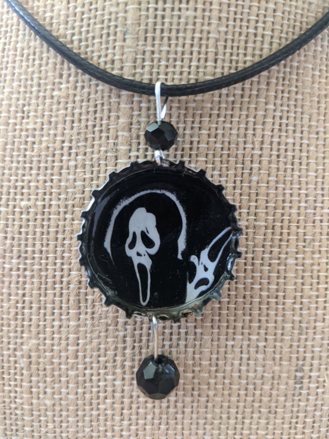Scream: Ghostface Bottle Cap Necklace - Etsy