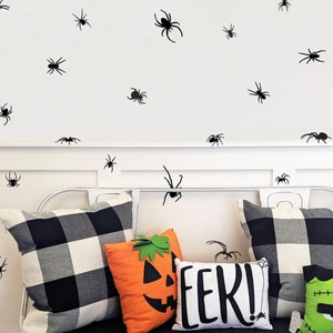 Spiders Medium Set of 30 Spooky Halloween Wall Decal Sticker Vinyl ...
