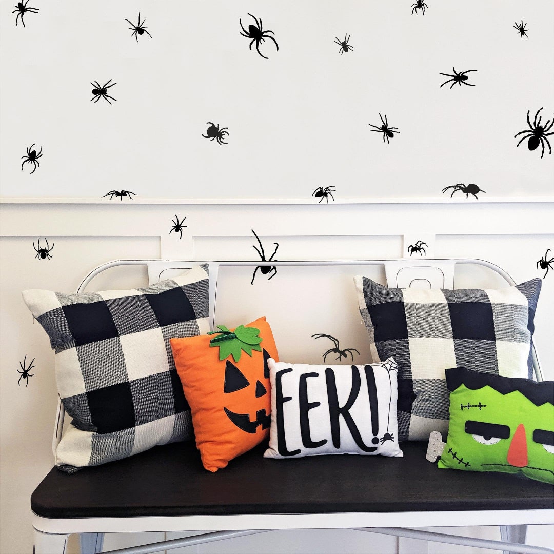 Spiders Medium Set of 30 Spooky Halloween Wall Decal Sticker Vinyl ...