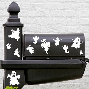 Halloween Ghost Assorted Wall / Window Decals Spooky Haunted Halloween ...